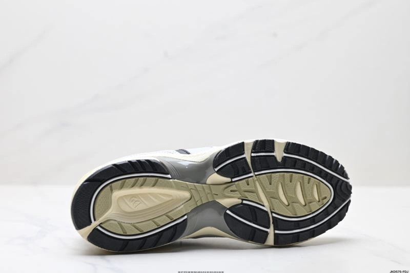 Official Asics Shoes