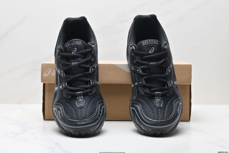 Low-cost Asics Shoes