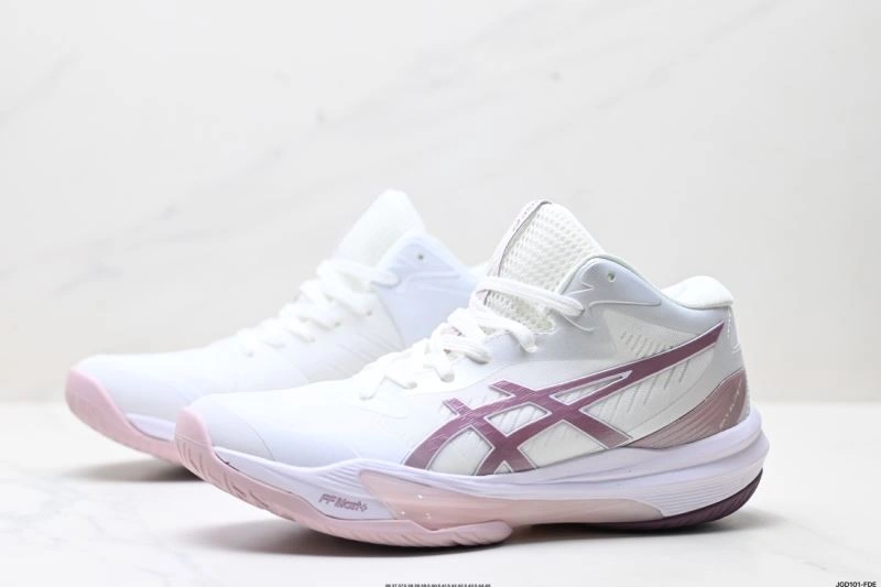 High fidelity Asics Shoes