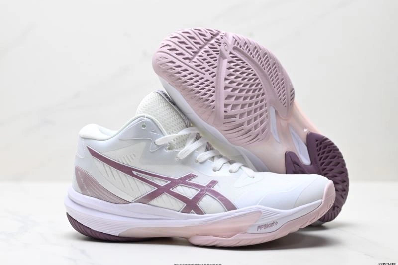 High fidelity Asics Shoes