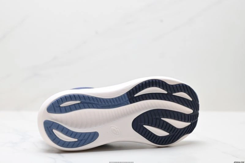 Brand-authenticated Asics Shoes
