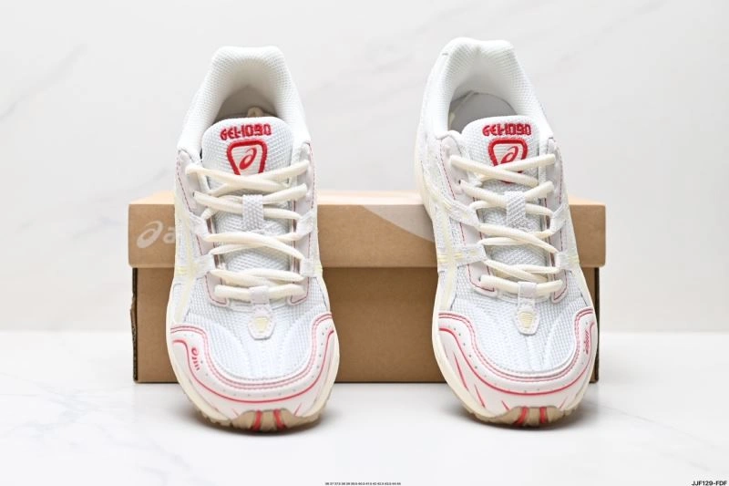 Top match Asics Shoes