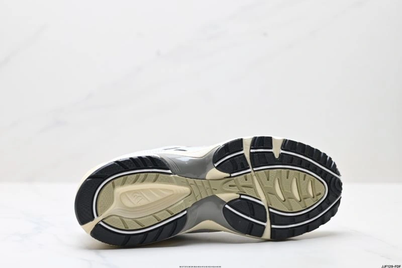 Economical Asics Shoes