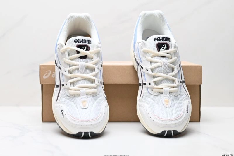 Top mirror Asics Shoes