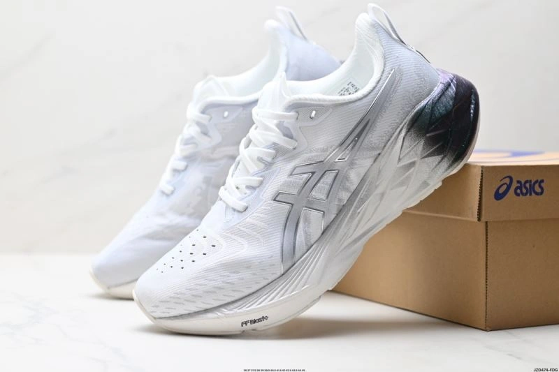 Top match Asics Shoes
