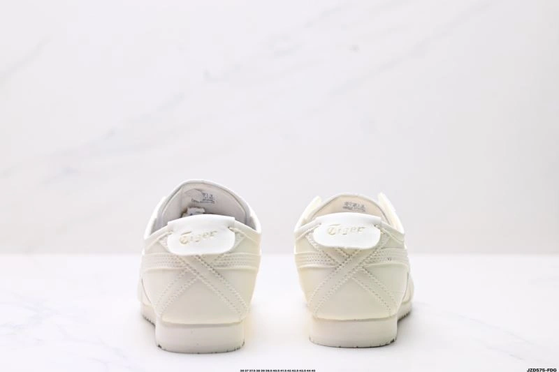 Mirror quality Asics Shoes