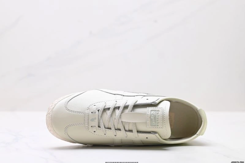 Mirror quality Asics Shoes