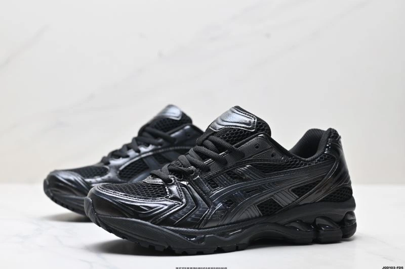 Bargain Asics Shoes