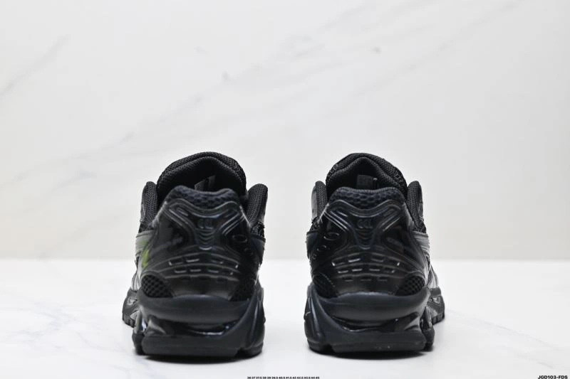 Bargain Asics Shoes