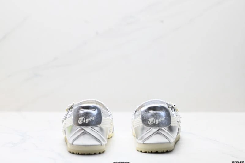 Low-cost Asics Shoes
