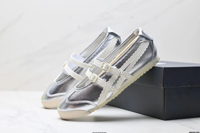 Low-cost Asics Shoes