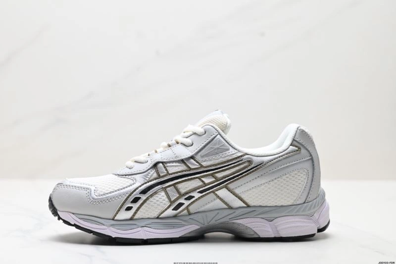 Top mirror Asics Shoes