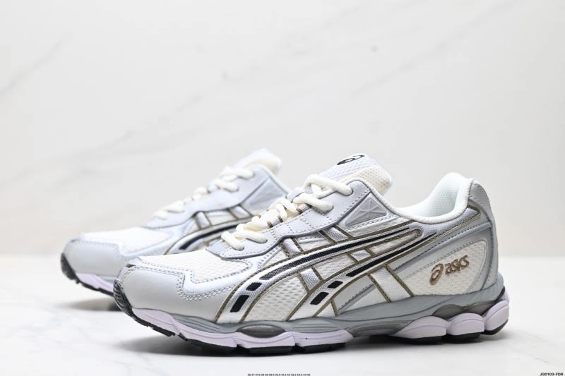 Top mirror Asics Shoes