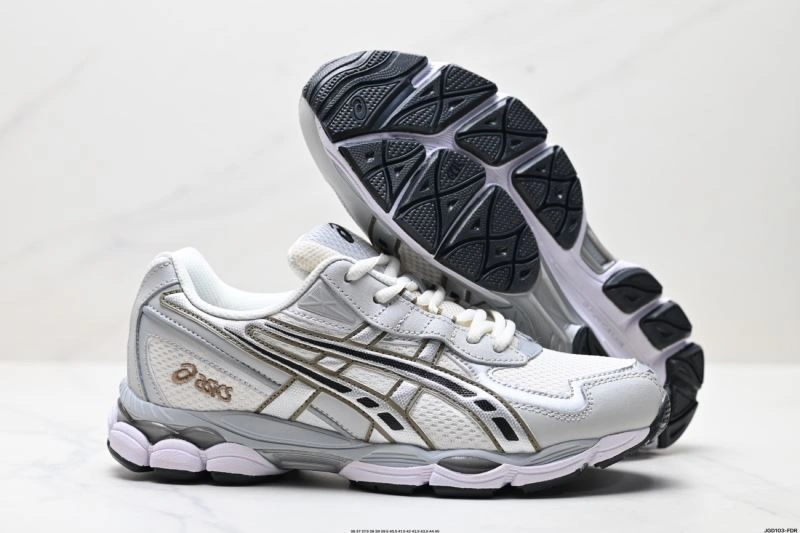 Top mirror Asics Shoes