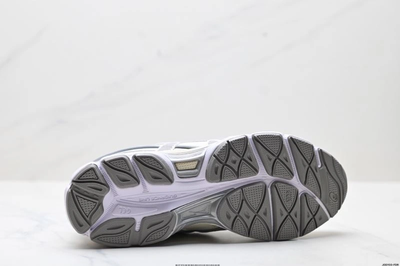Precise copy Asics Shoes