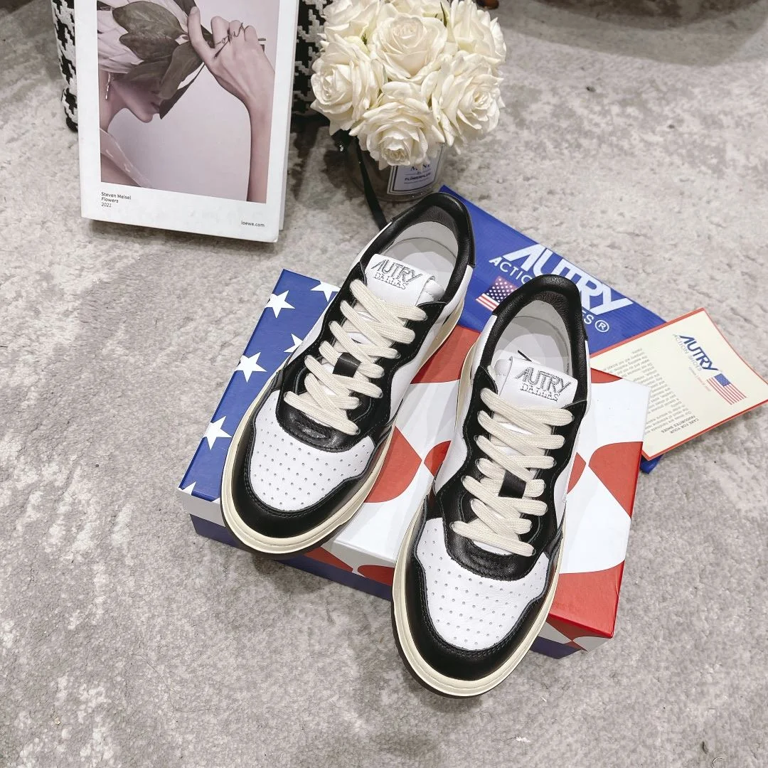 Accurate model Autry Shoes