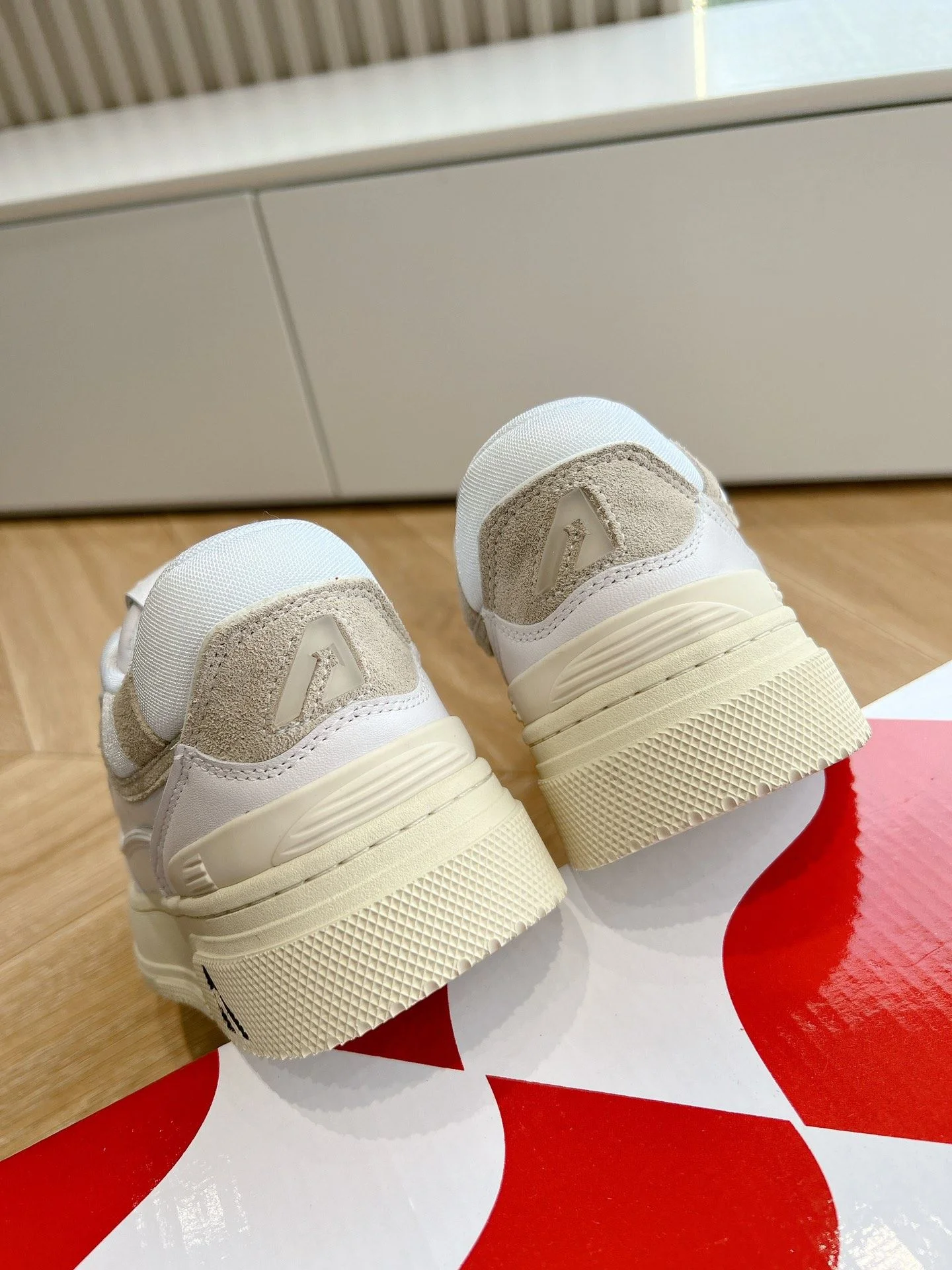 High accuracy Autry Shoes