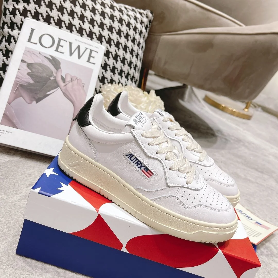 Mirror quality Autry Shoes