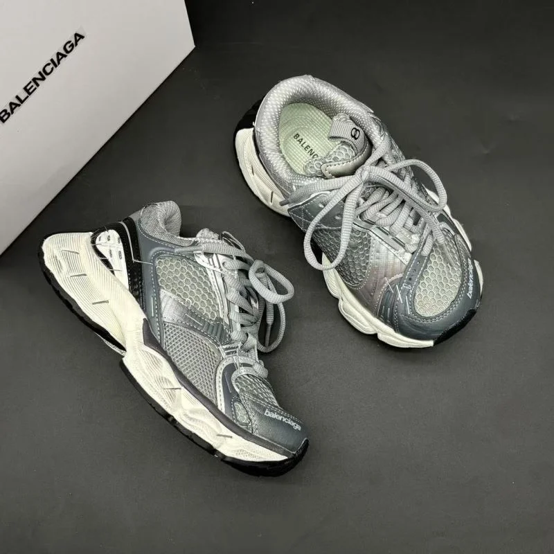 Value-priced BALENCIAGA SHOES
