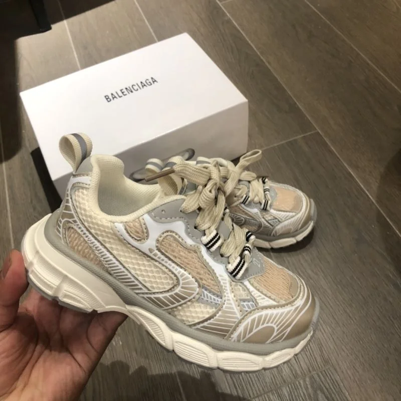 Accurate model BALENCIAGA SHOES