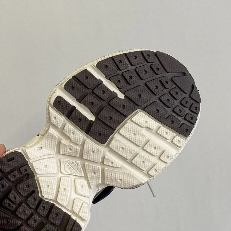Accurate model BALENCIAGA SHOES