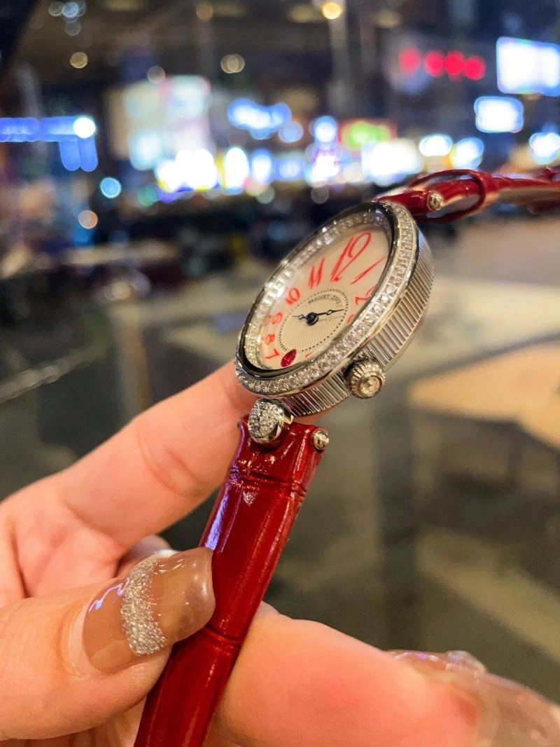 Low-cost BREGUET Watches