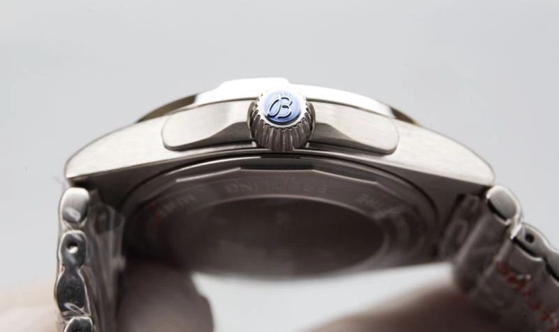 Indistinguishable BREITLING Watches