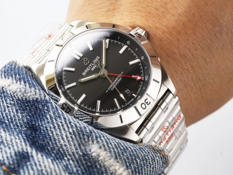 Indistinguishable BREITLING Watches