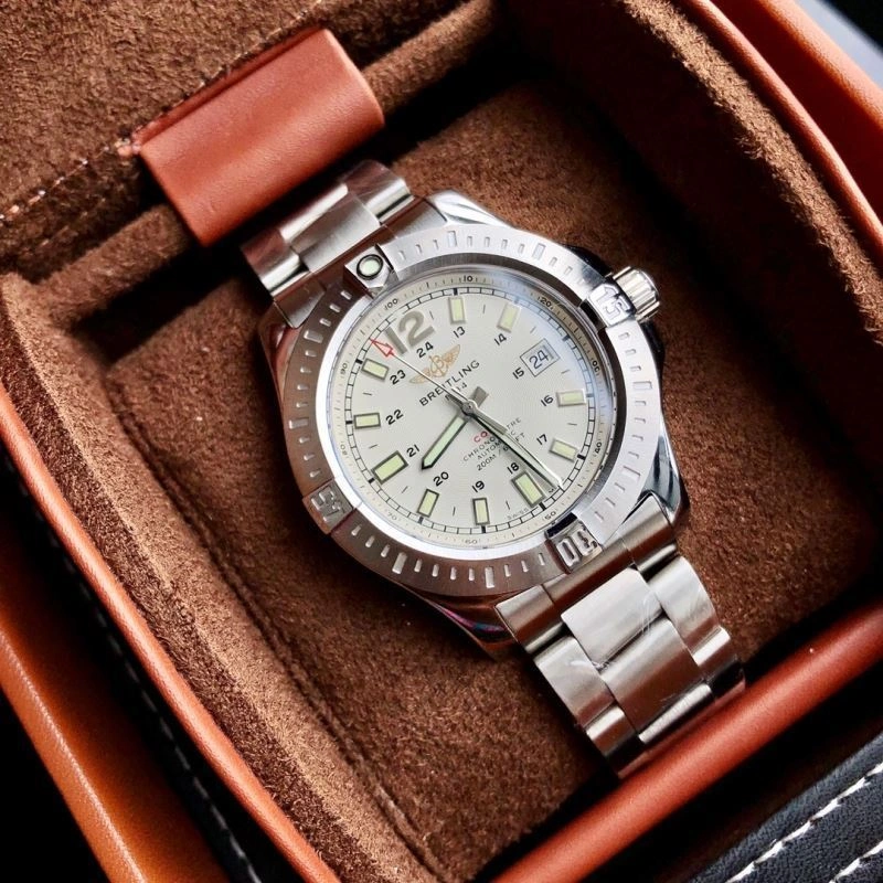 Top mirror BREITLING Watches