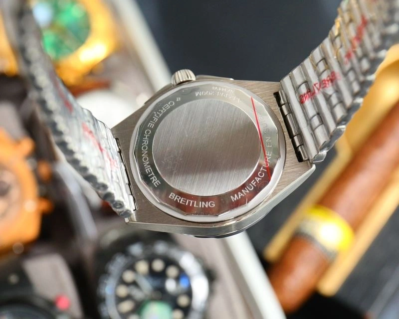 Indistinguishable BREITLING Watches