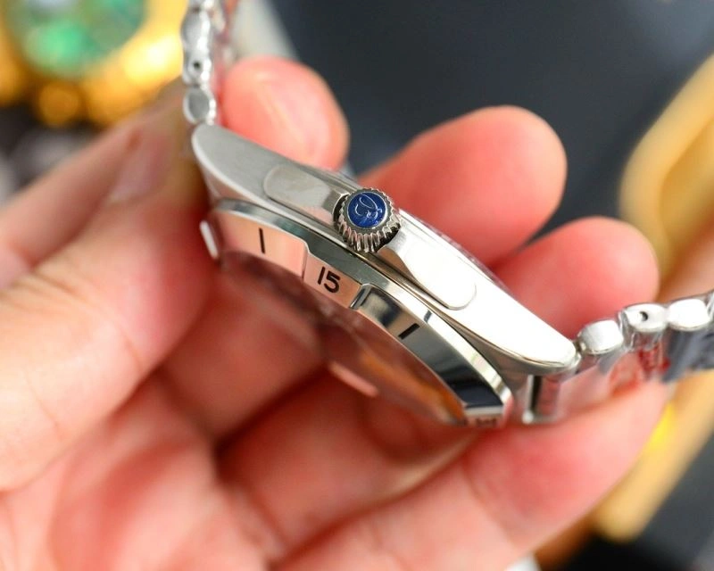 Indistinguishable BREITLING Watches