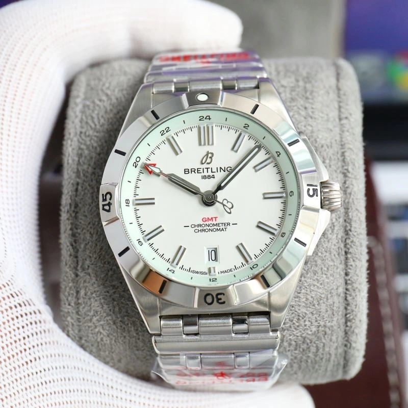 High fidelity BREITLING Watches