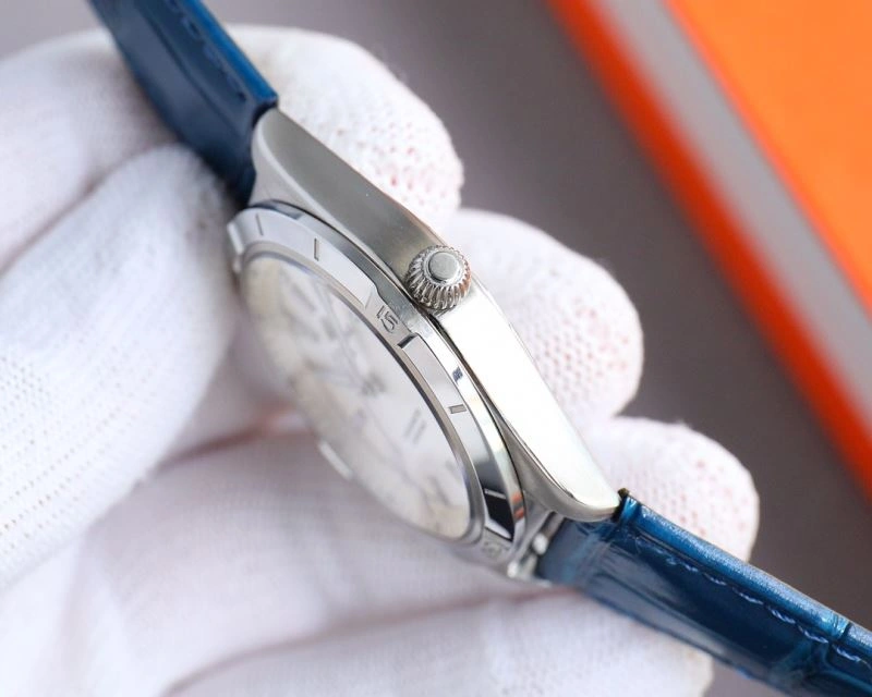 Brand-authenticated BREITLING Watches