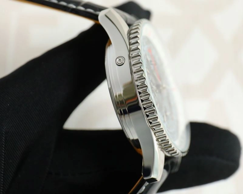 Indistinguishable BREITLING Watches