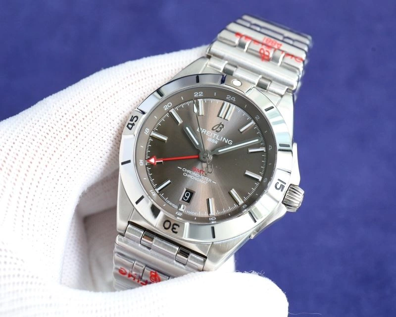 Indistinguishable BREITLING Watches