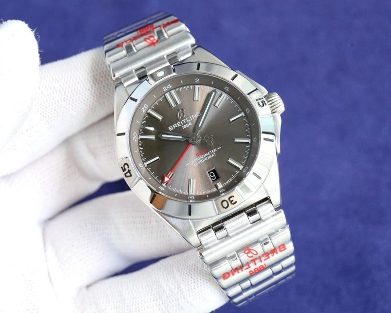 Indistinguishable BREITLING Watches