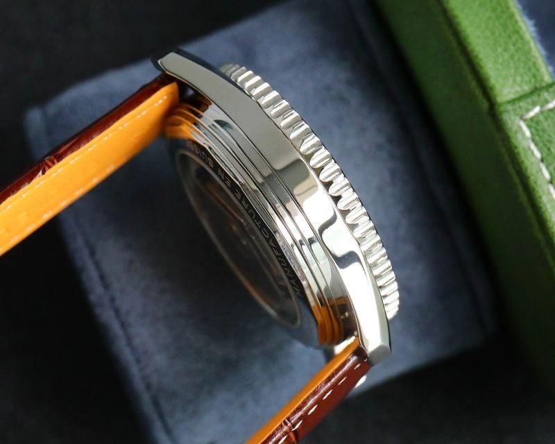 High fidelity BREITLING Watches