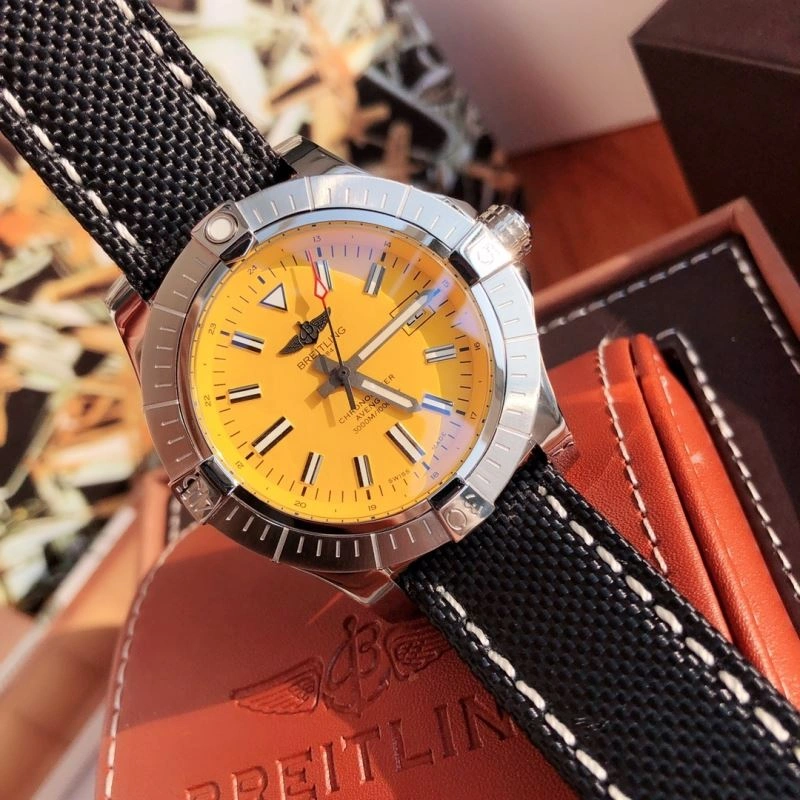 Accurate model BREITLING Watches