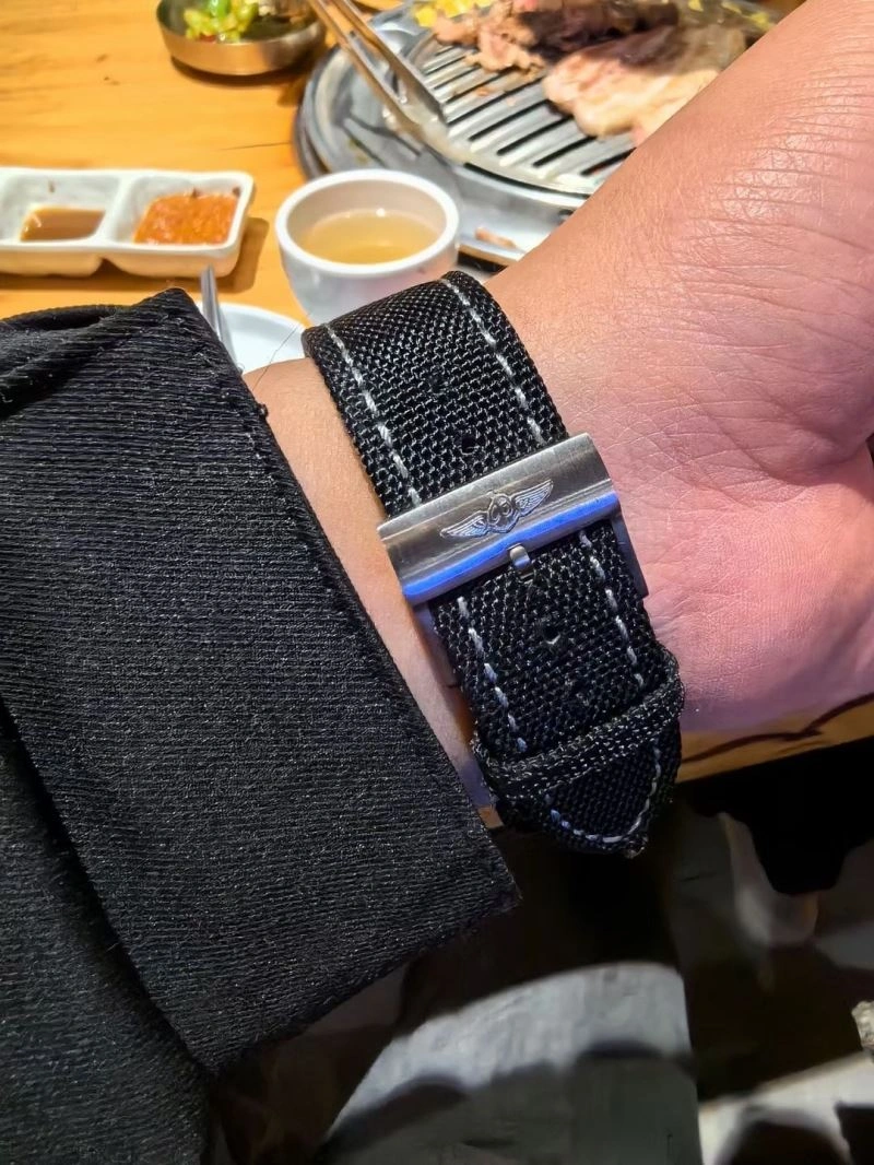 Official BREITLING Watches