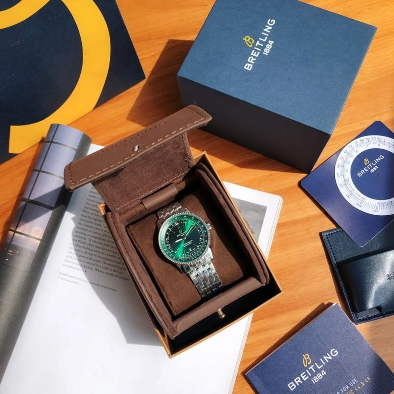 High fidelity BREITLING Watches