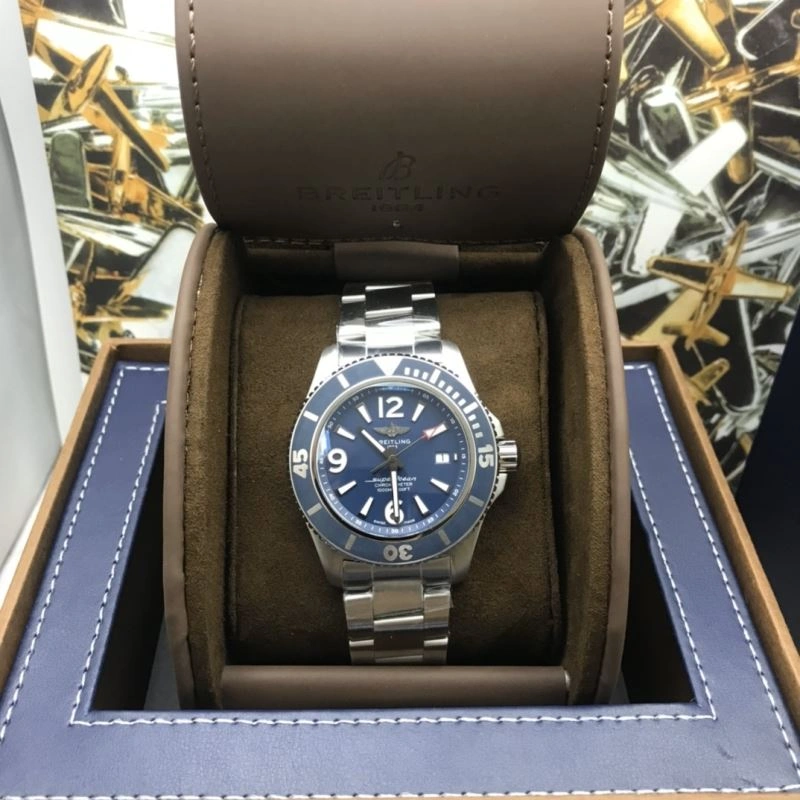 Official BREITLING Watches