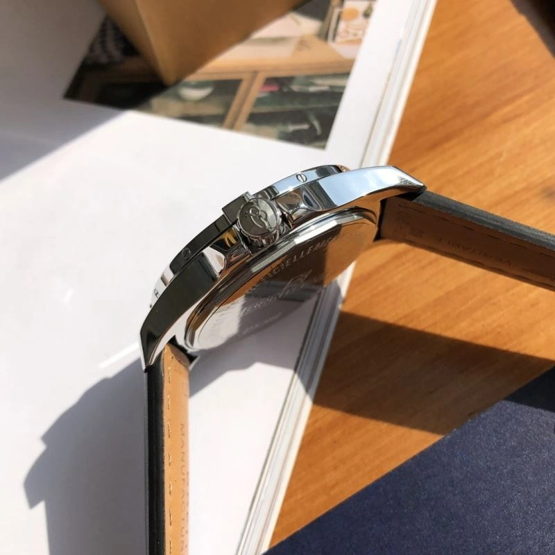 High fidelity BREITLING Watches