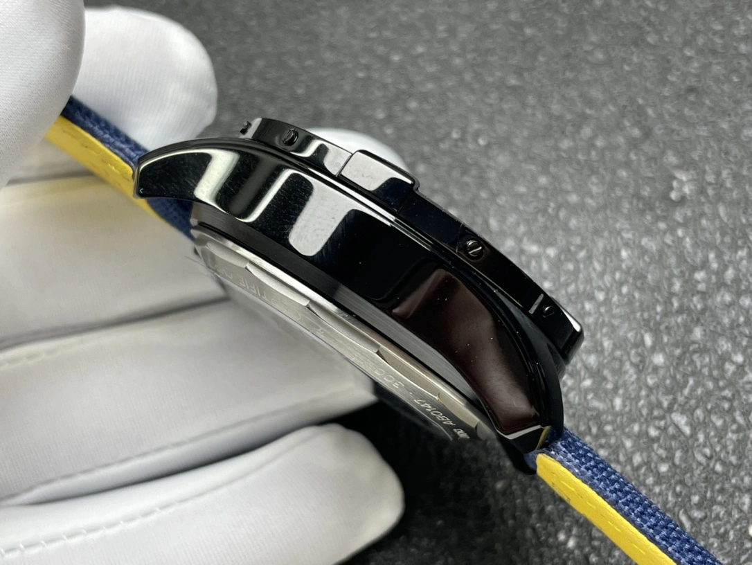 Indistinguishable BREITLING Watches
