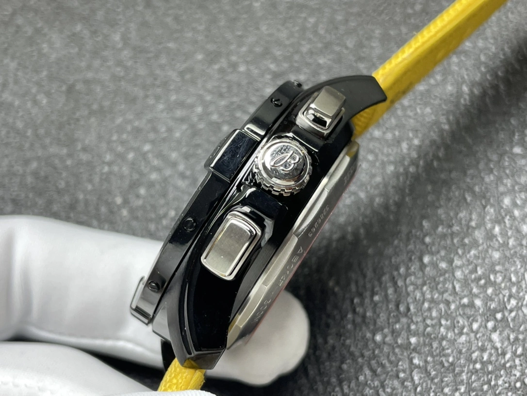 Indistinguishable BREITLING Watches