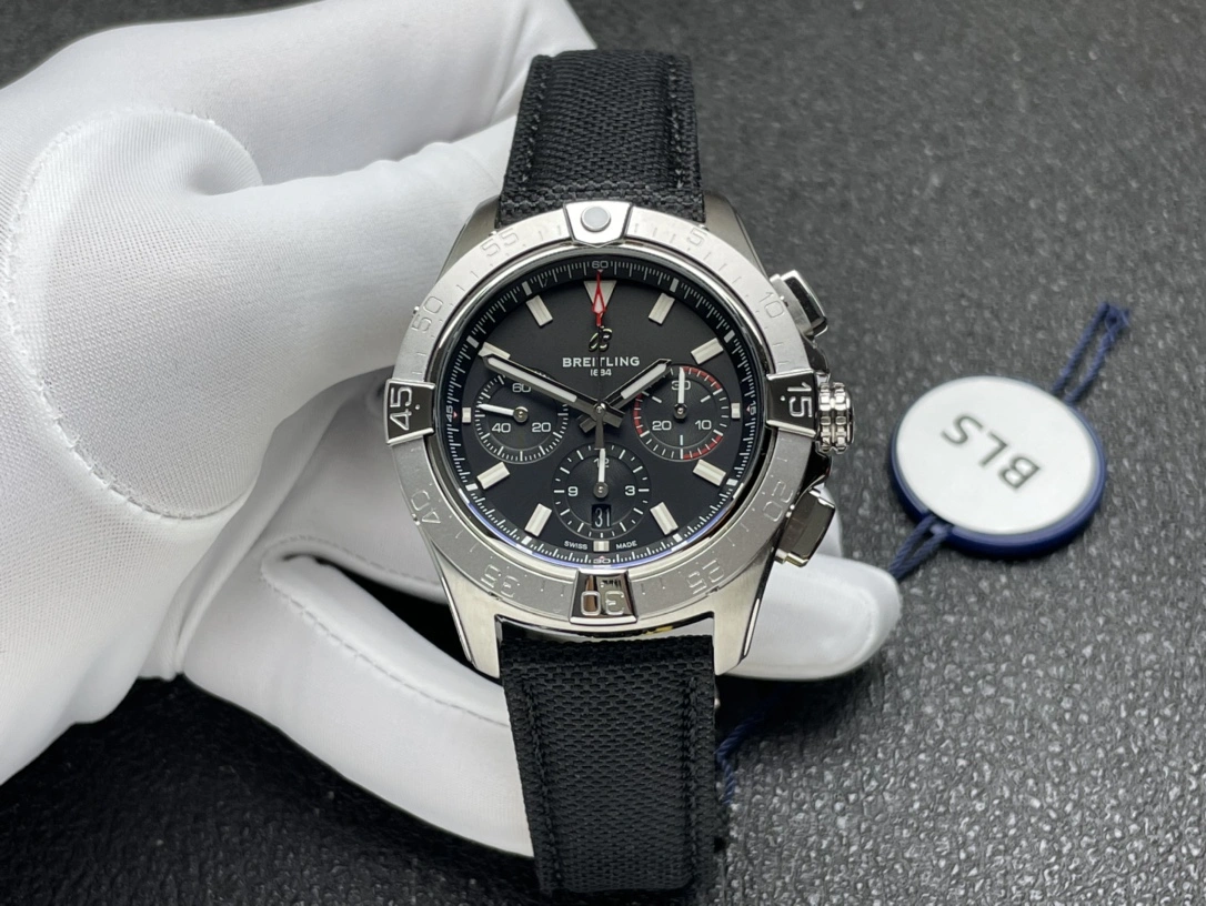 BREITLING Watches