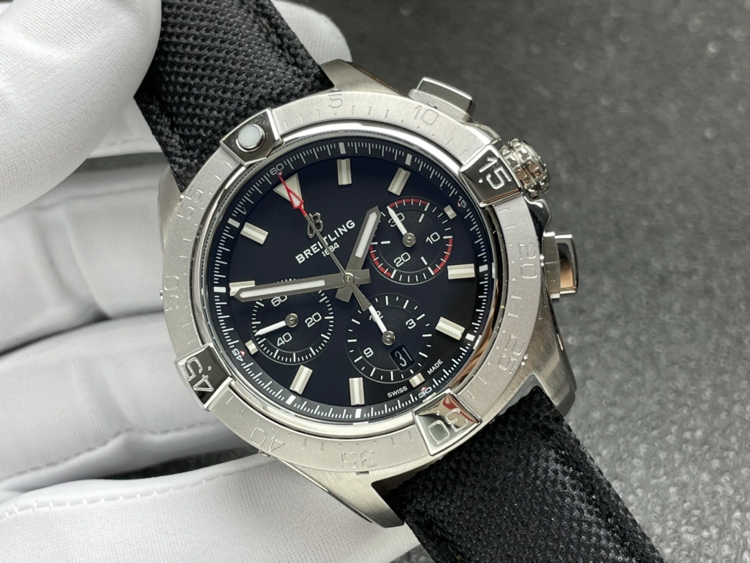 High fidelity BREITLING Watches