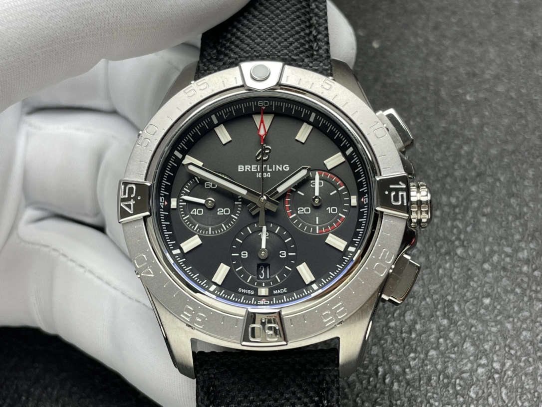 High fidelity BREITLING Watches