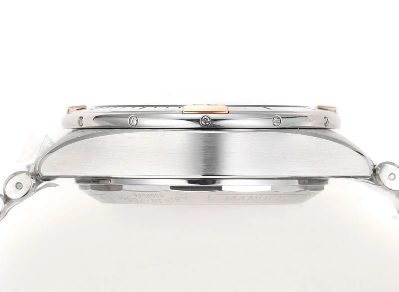 Indistinguishable BREITLING Watches