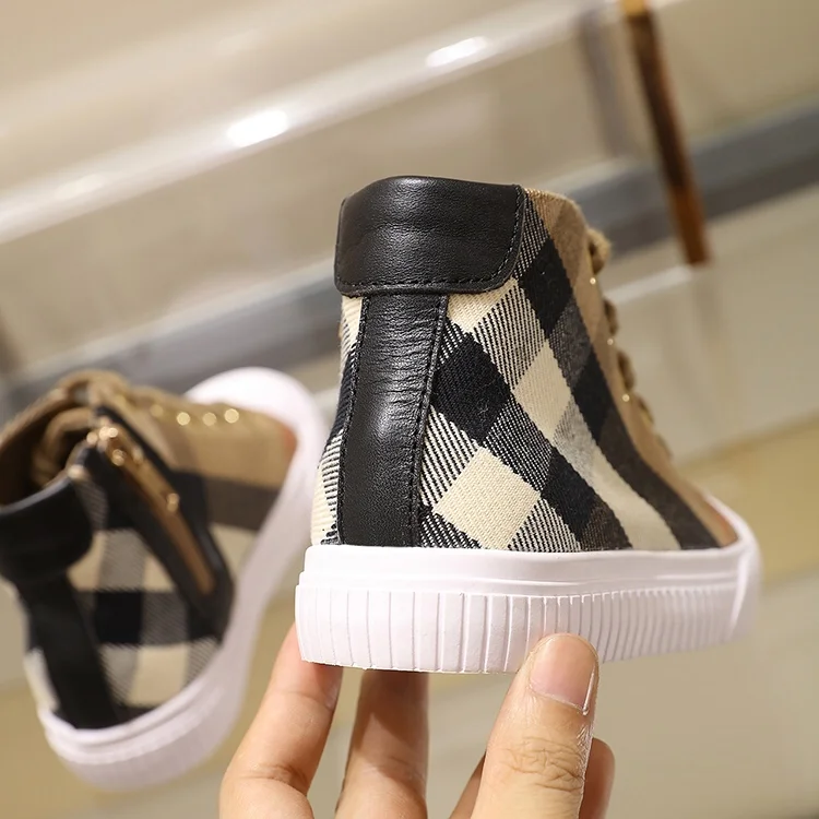 Reasonably priced BURBERRY SHOES