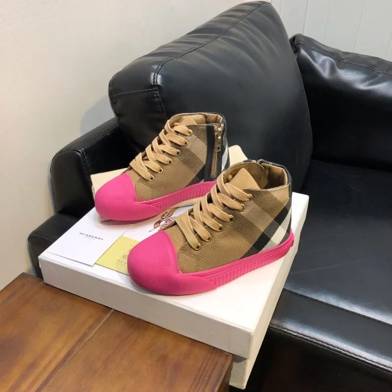 BURBERRY SHOES